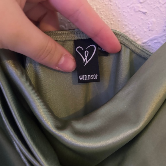 Windsor | Dresses | Windsor Green Satin Prom Dress | Poshmark